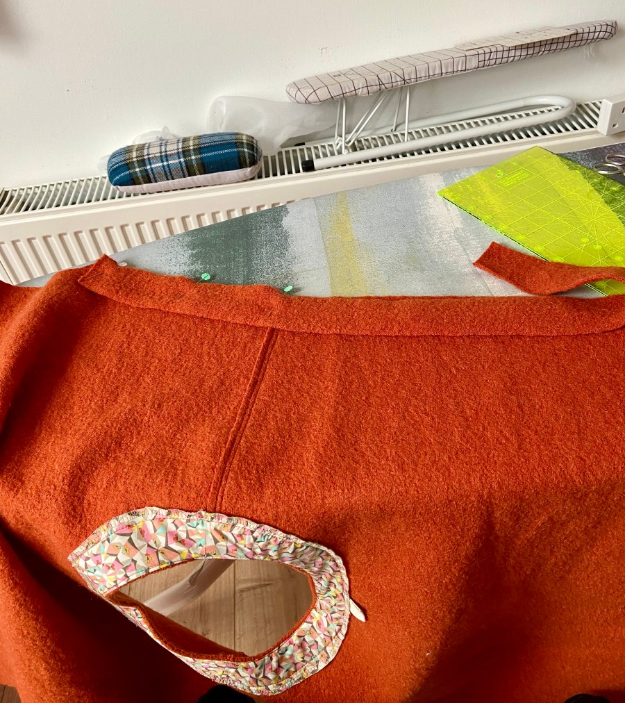 Sleeve facing in boiled wool LB Pullover – Sheila O'Kelly Sews